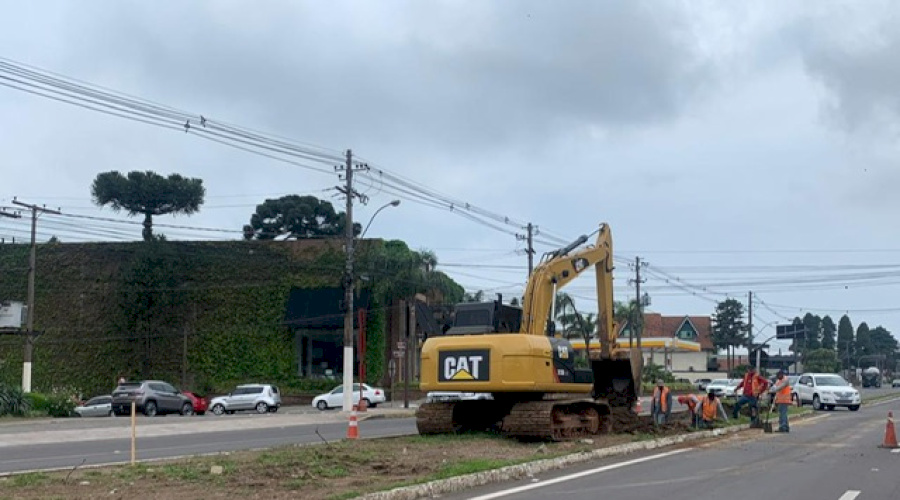 CAIQUE MARQUEZ // EGR INICIA CONSTRUÇÃO DE NOVO ACESSO DA ERS-235 PARA ...